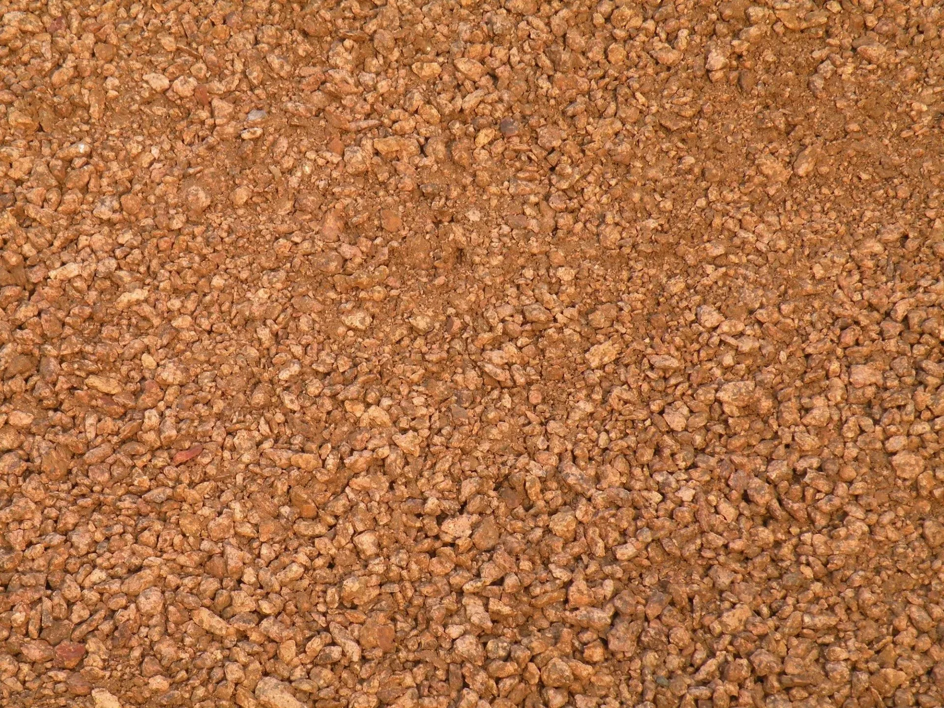 Decomposed Orange Granite in Soil & Planting | Aggregate Markets