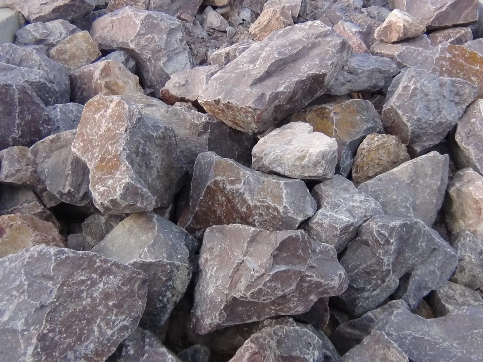 Lavender Quartz in Drainage & Erosion Control | Aggregate Markets