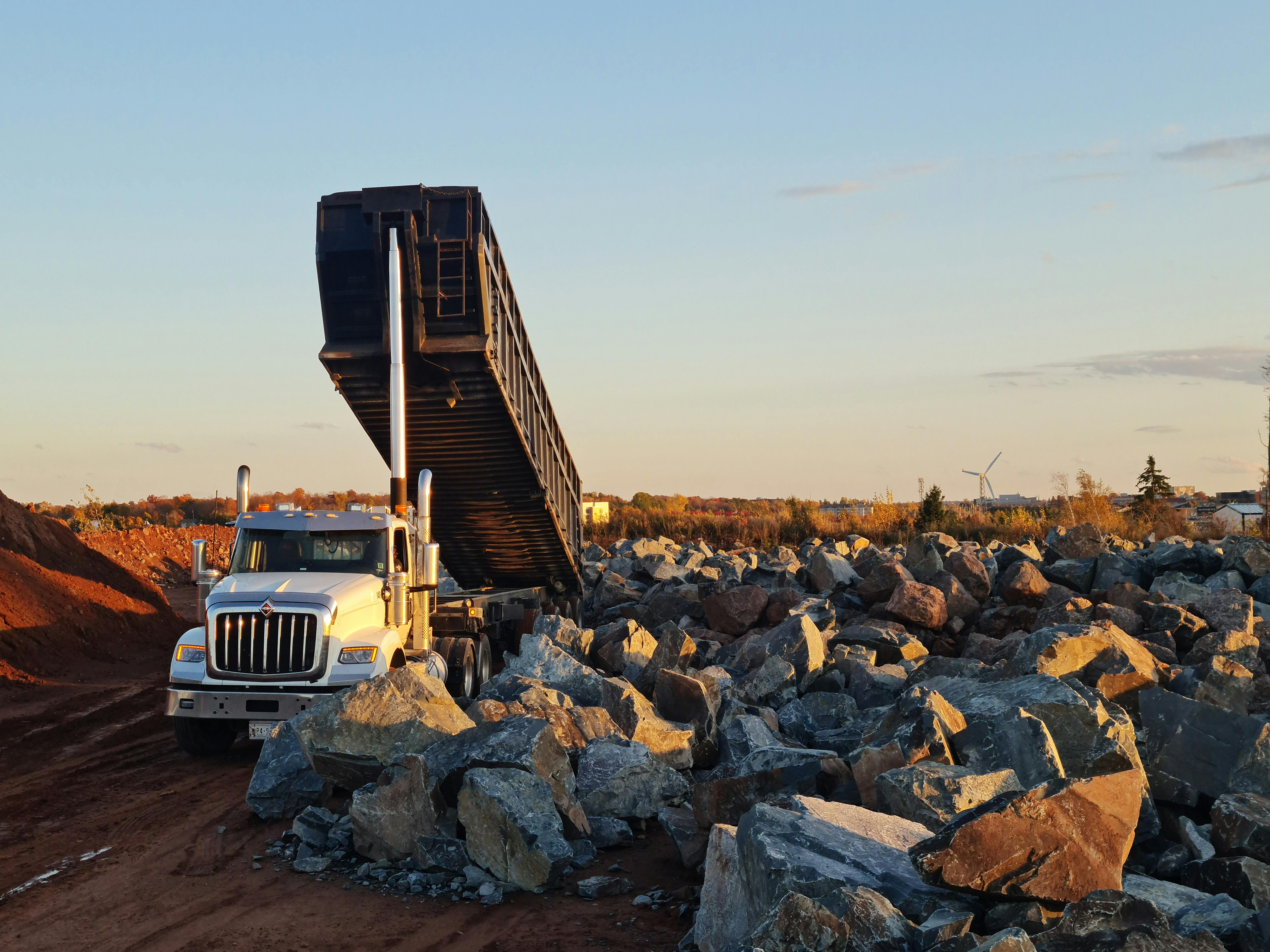 How much does aggregate delivery cost per mile/ton? | Aggregate Markets